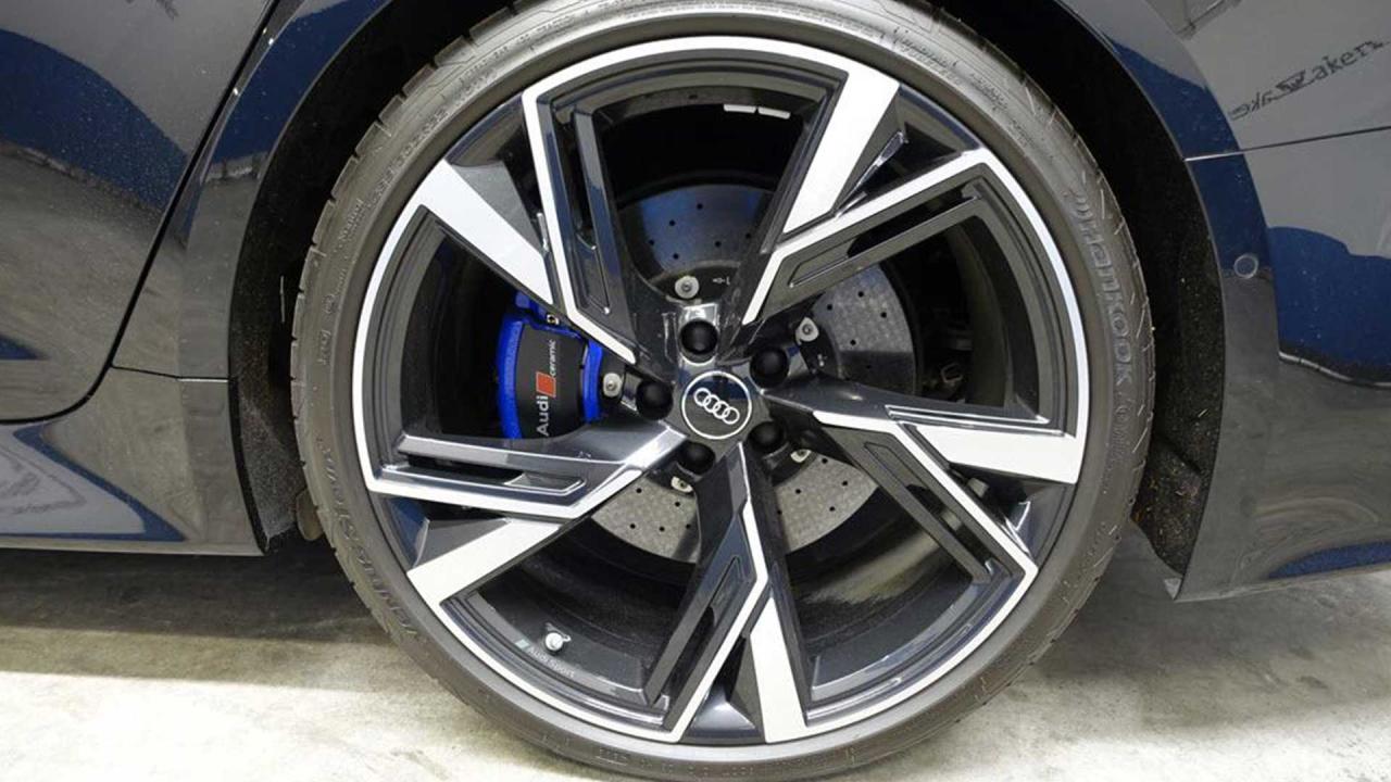 Als je een Audi RS 6 koopt bij de overheid mag je de kleur kiezen