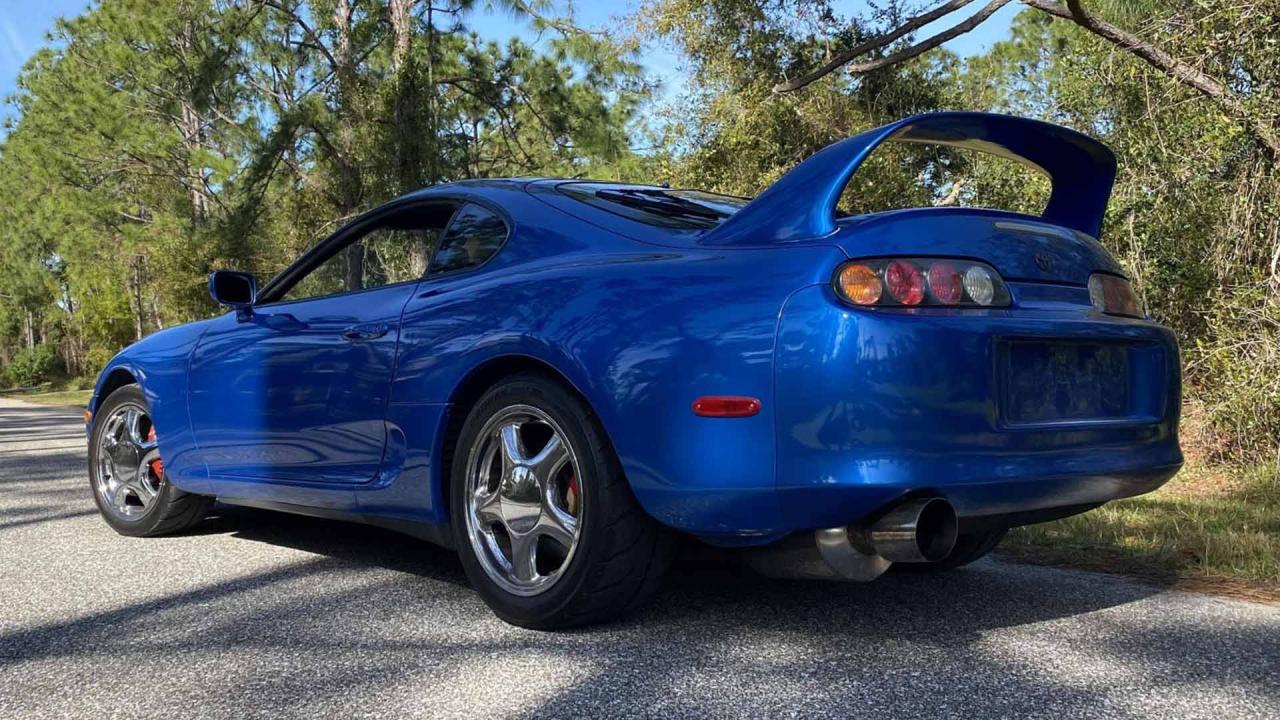 Toyota Supra met hoge kilometerstand was een auto van de zaak - TopGear