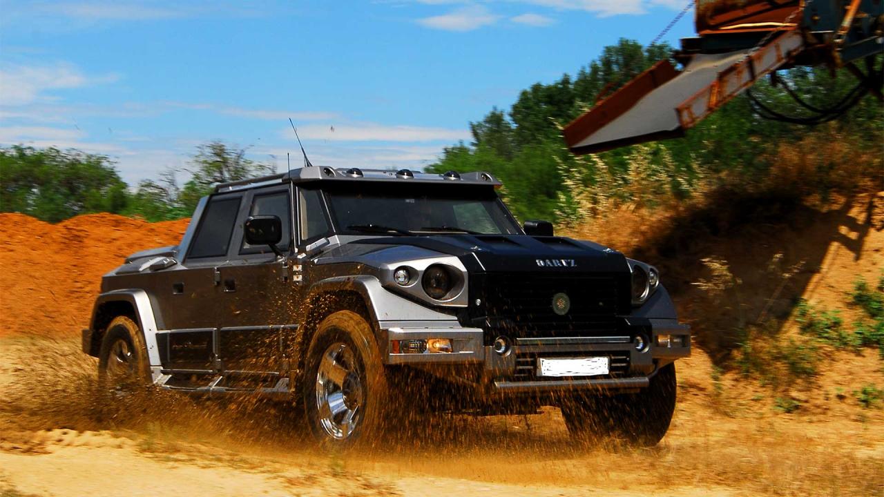 Dartz Prombron Diamond Iron CLV is een LM002 met Urus-motor - TopGear