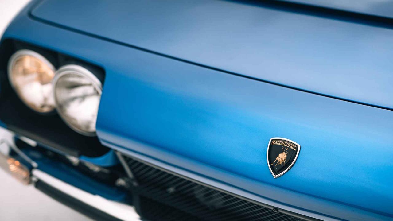 Dit is het nieuwe logo van Lamborghini - TopGear
