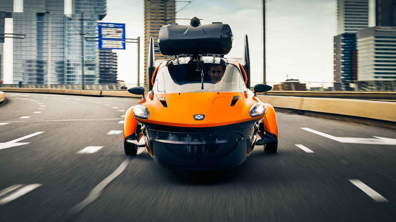 Pal-V verkoopt in één klap meer dan 100 vliegende auto's