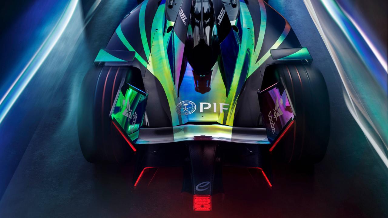 De nieuwe Formule E-auto is sneller dan een F1-auto - TopGear