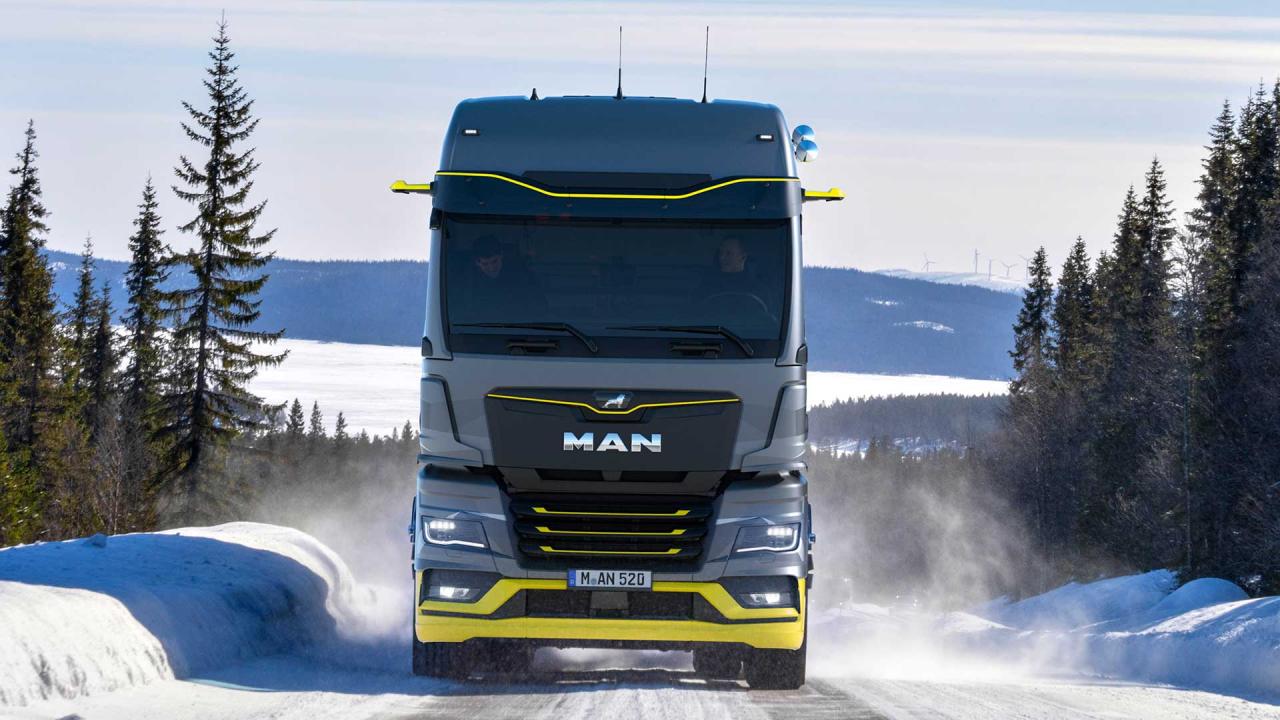 MAN hTGX: Vrachtwagen met verbrandingsmotor op waterstof - TopGear