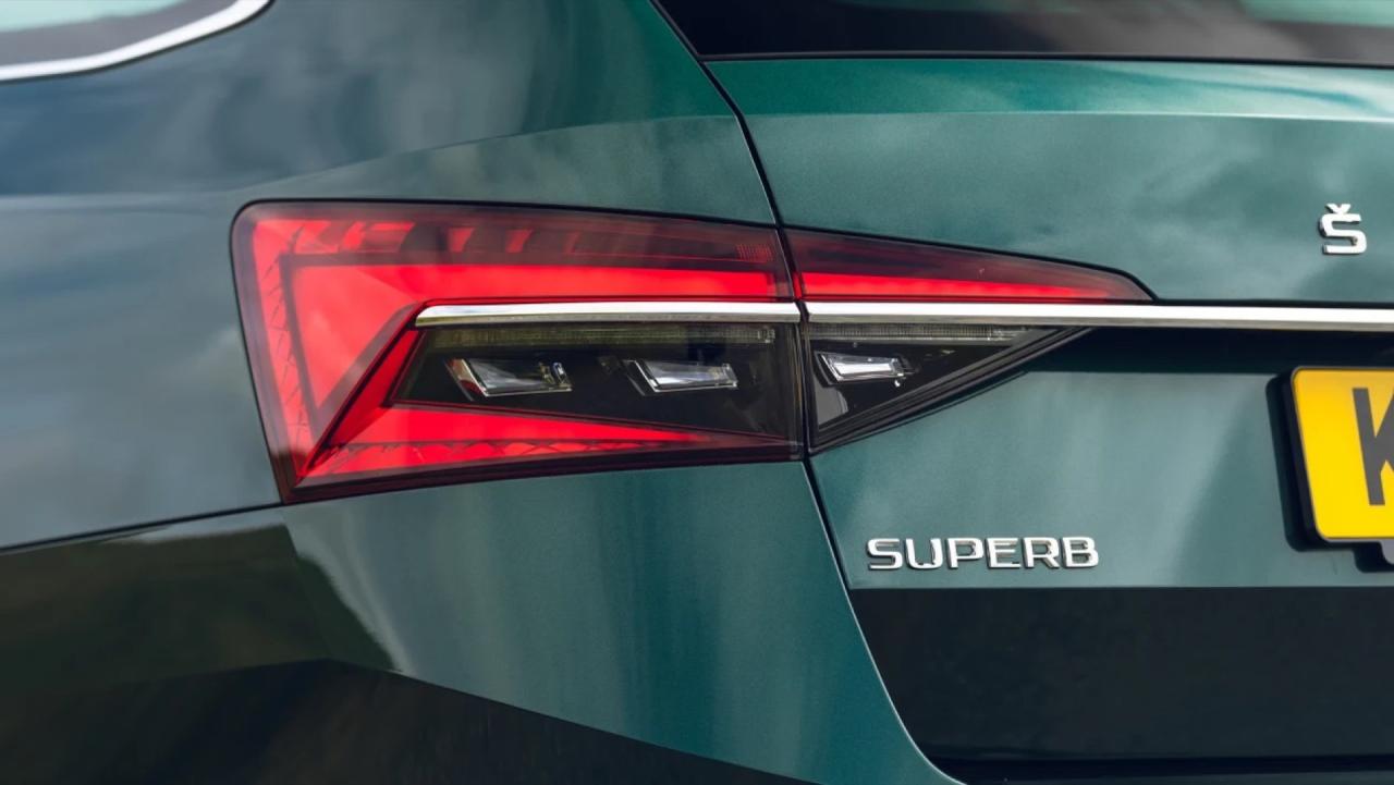 Skoda Superb Sleeper Edition is een Combi met bijna 500 pk