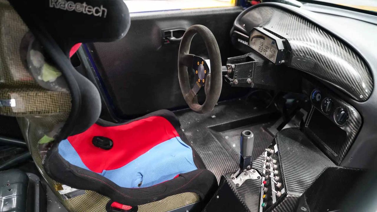 Deze Ford Mondeo Supertouring is nu een simulator