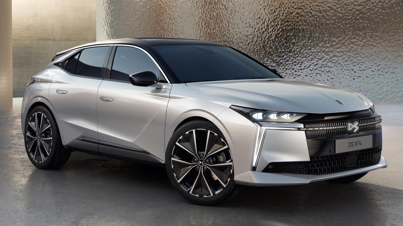 Wanneer komt de DS N°4 (2025)? Wat is de prijs?