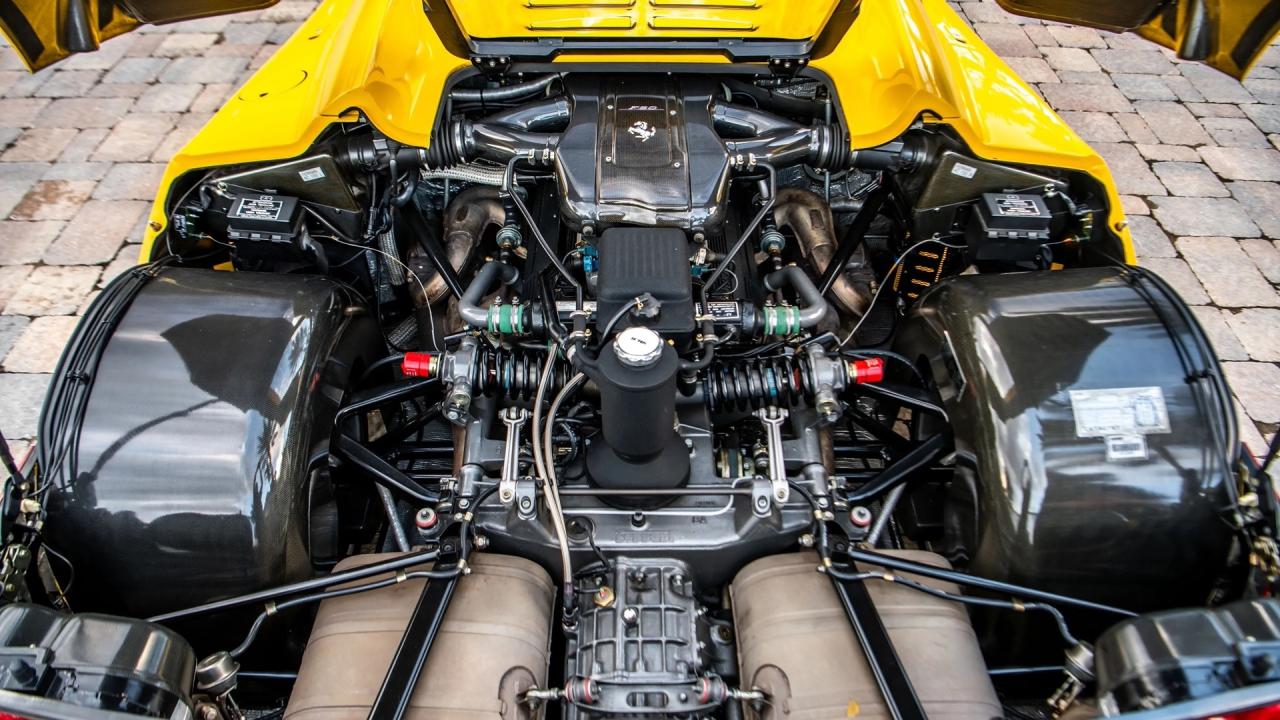 Gele Ferrari F50 was een briljante investering financieel gezien - TopGear