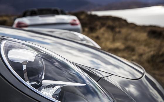 Jaguar F-type vs 911 en Boxster - TopGear