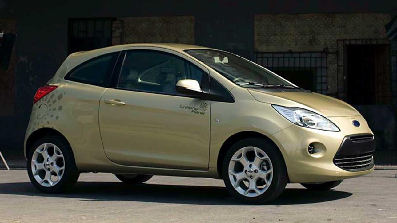 Deze echte James Bond-auto's kun je voor een prikkie kopen
