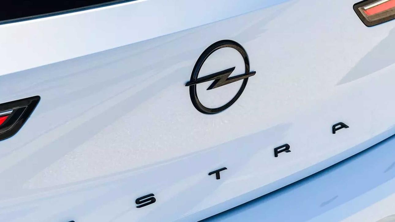 Dit is het nieuwe logo van Opel (maar nog wel een schicht)