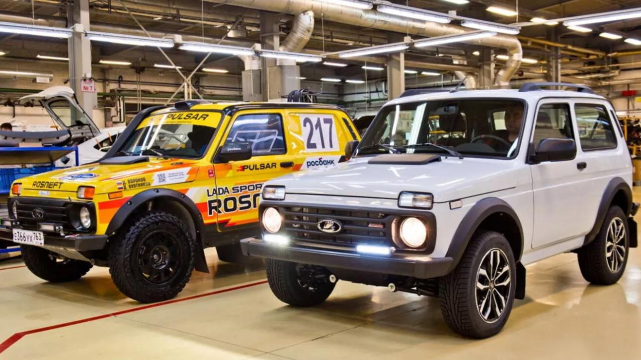 Lada Niva Travel: update van een stokoud model - TopGear
