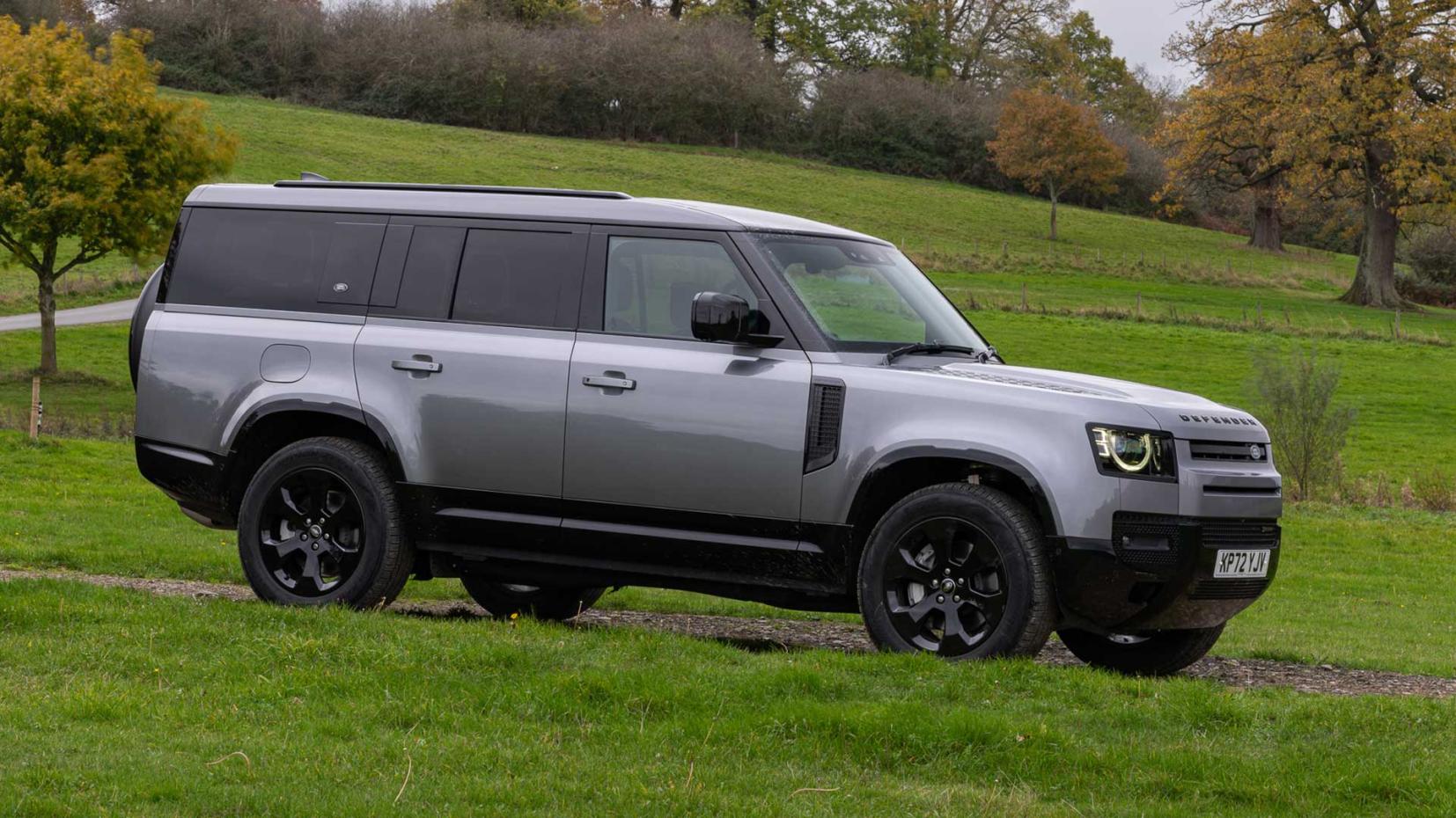 Land Rover Defender 130 review (2023); XXL-Defender - TopGear