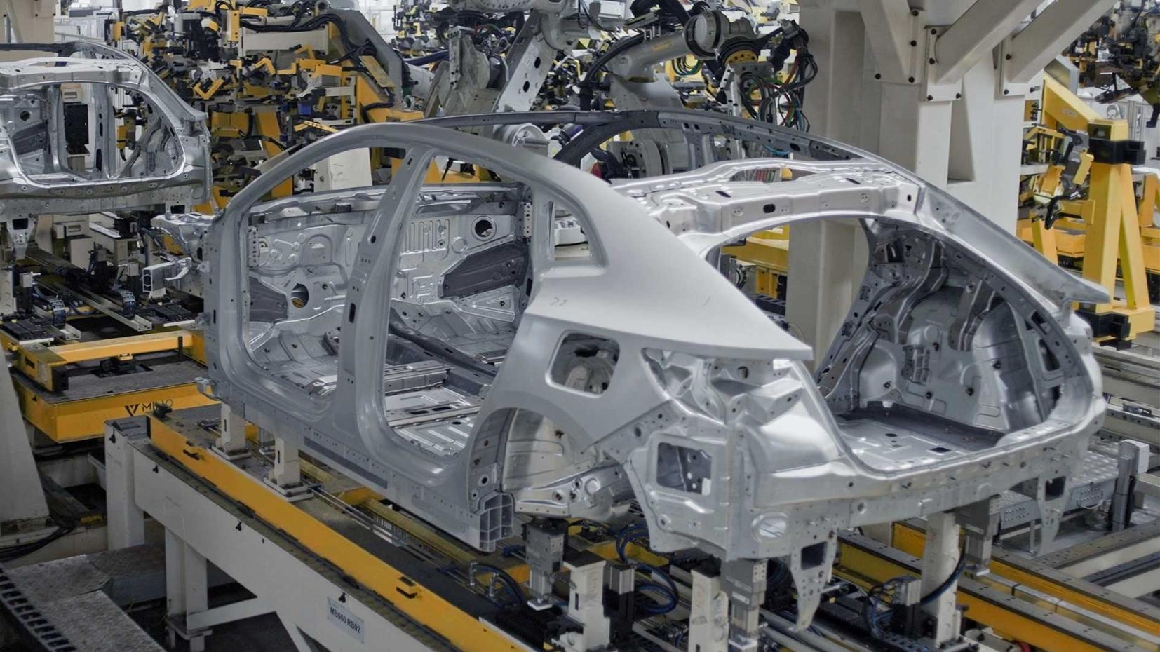 De Polestar 4 krijgt toch weer een achterruit, dit is waarom