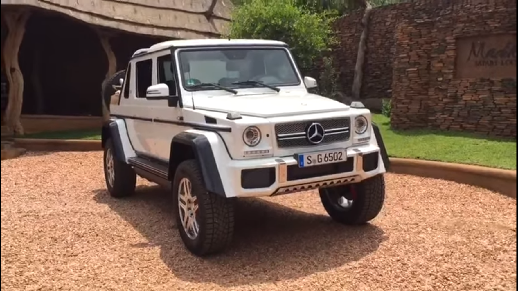 Mercedes-Maybach G650 Landaulet: zielige bejaarde - TopGear
