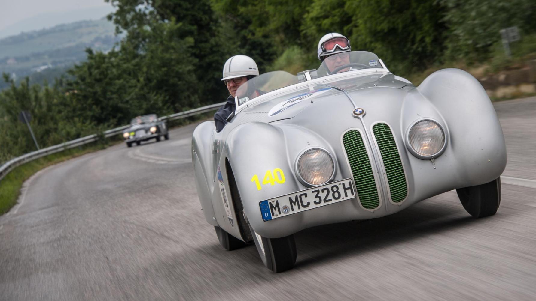 De BMW 328 domineerde ooit de Mille Miglia - TopGear Nederland