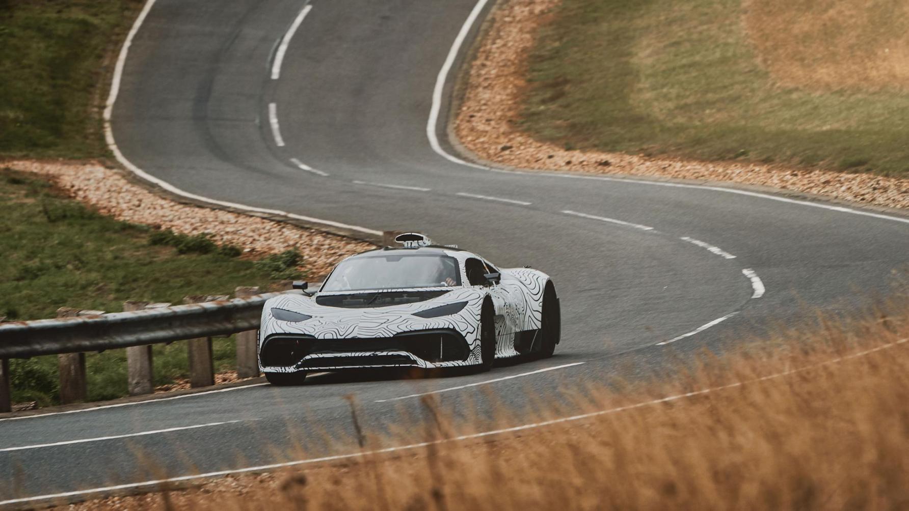 Mercedes-AMG Project One mag buitenspelen in camouflage - TopGear