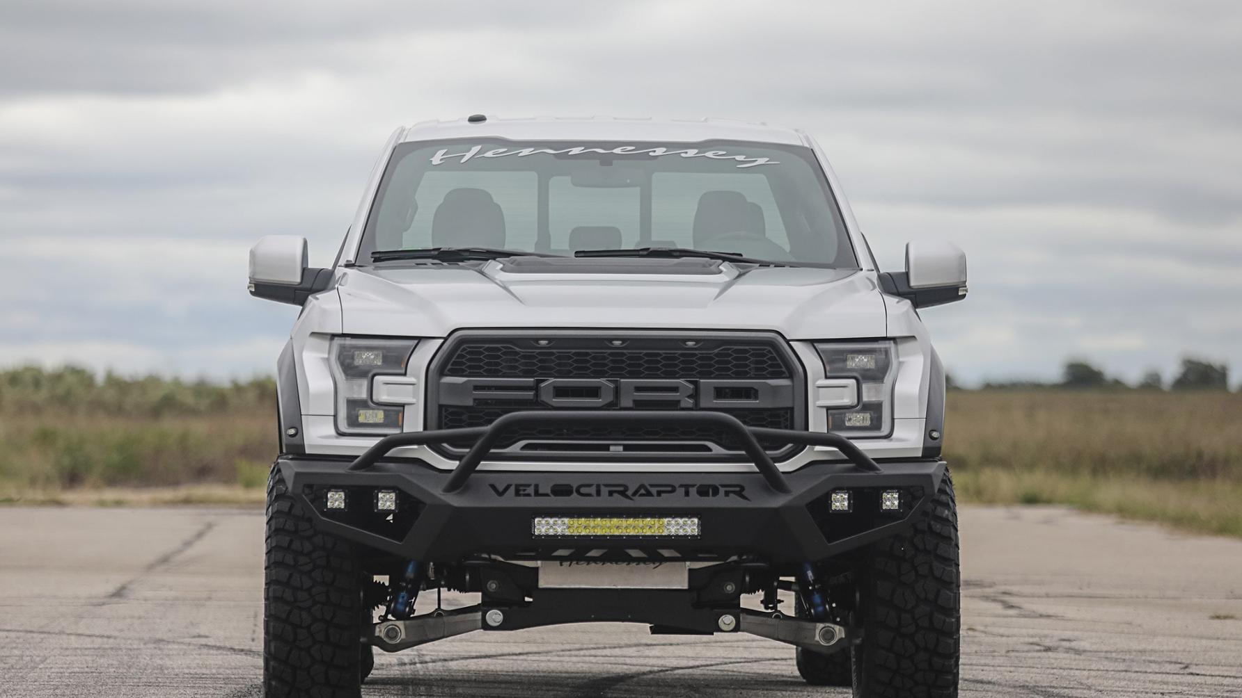 Hennessey Velociraptor V8 is een fijne pick-me-up - TopGear