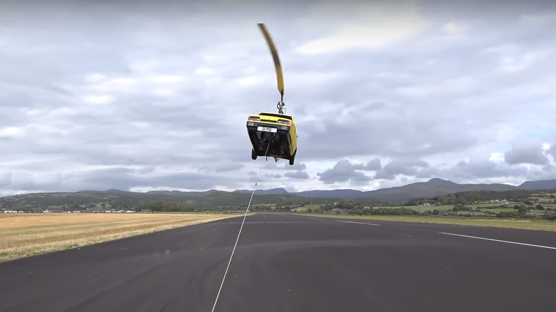 Ook in de lucht is de Reliant Robin niet betrouwbaar - TopGear