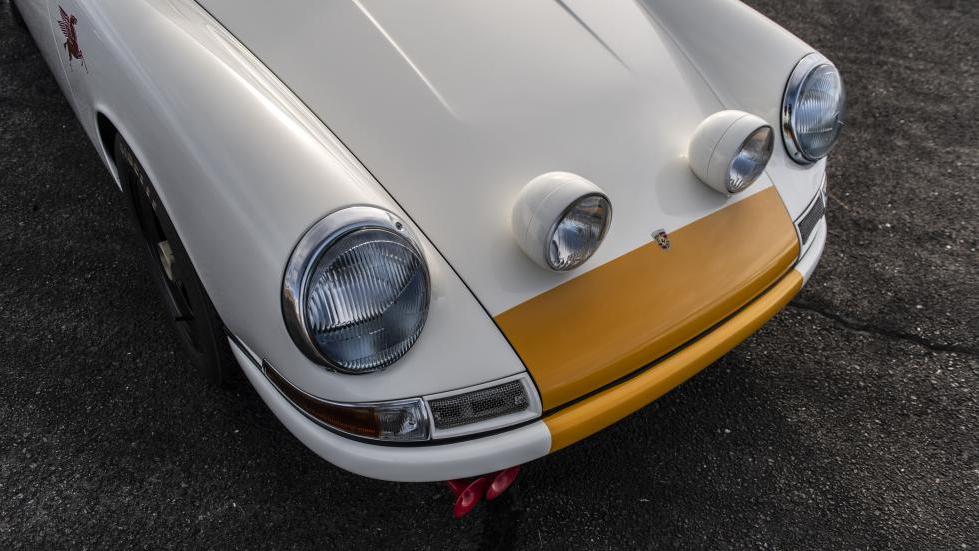 Emory Outlaw 911K is simplistisch lekker - TopGear Nederland