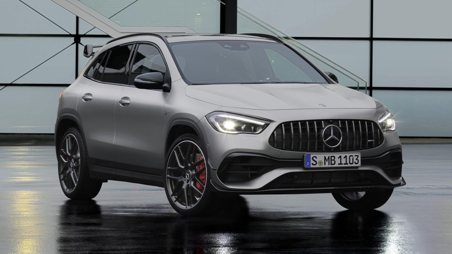 Mercedes-AMG GLA 45 S is hoog en heet - TopGear Nederland