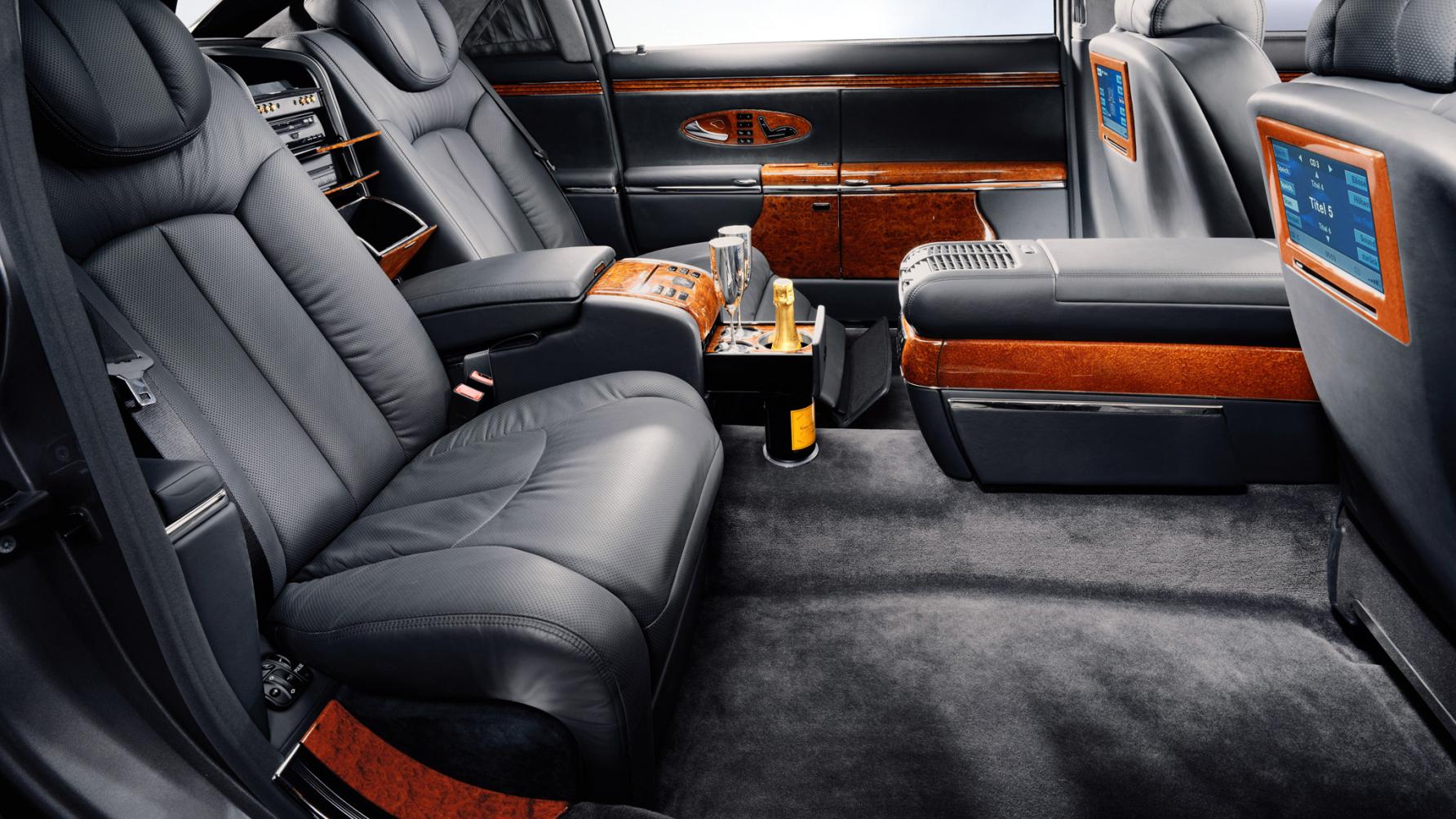 Mercedes werkte aan een 12-liter V24 voor Maybach - TopGear