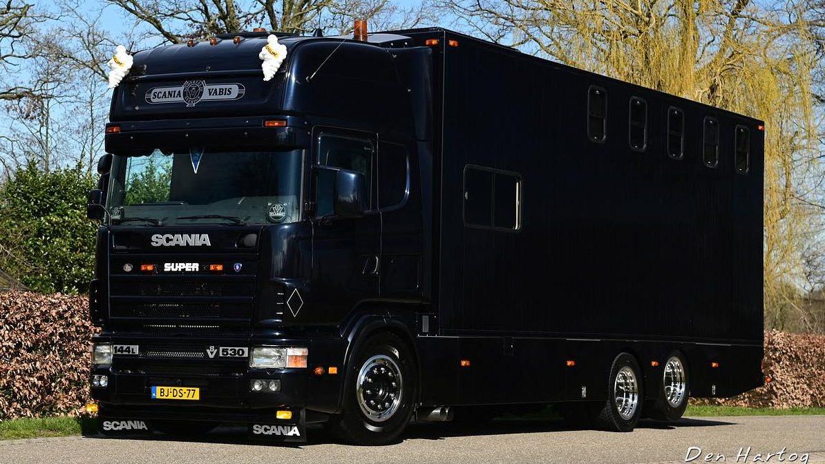 Scania V8-camper verlaagt je maandlasten - TopGear
