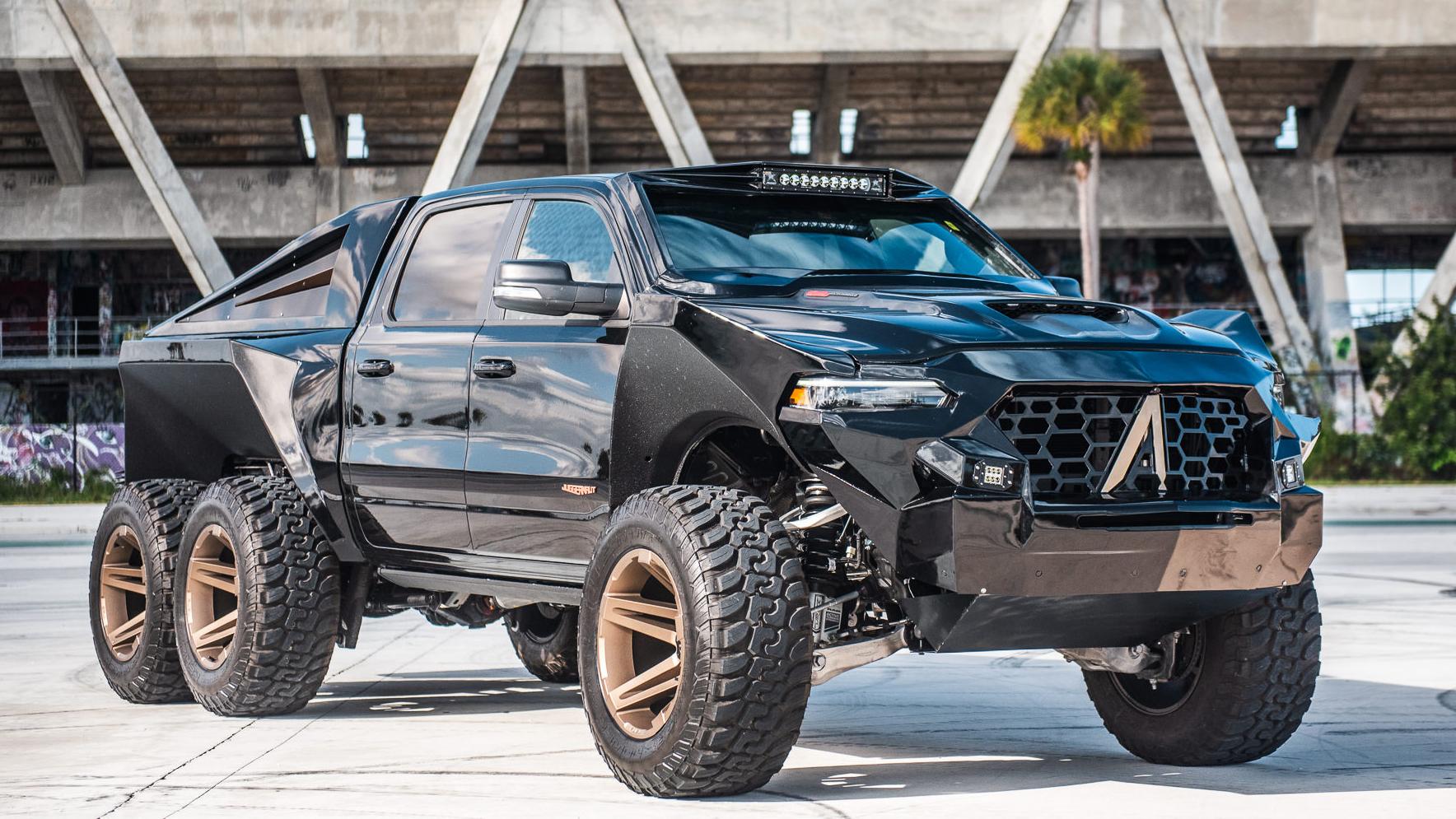 Deze Apocalypse Juggernaut 6x6 van bijna 7 meter is direct leverbaar