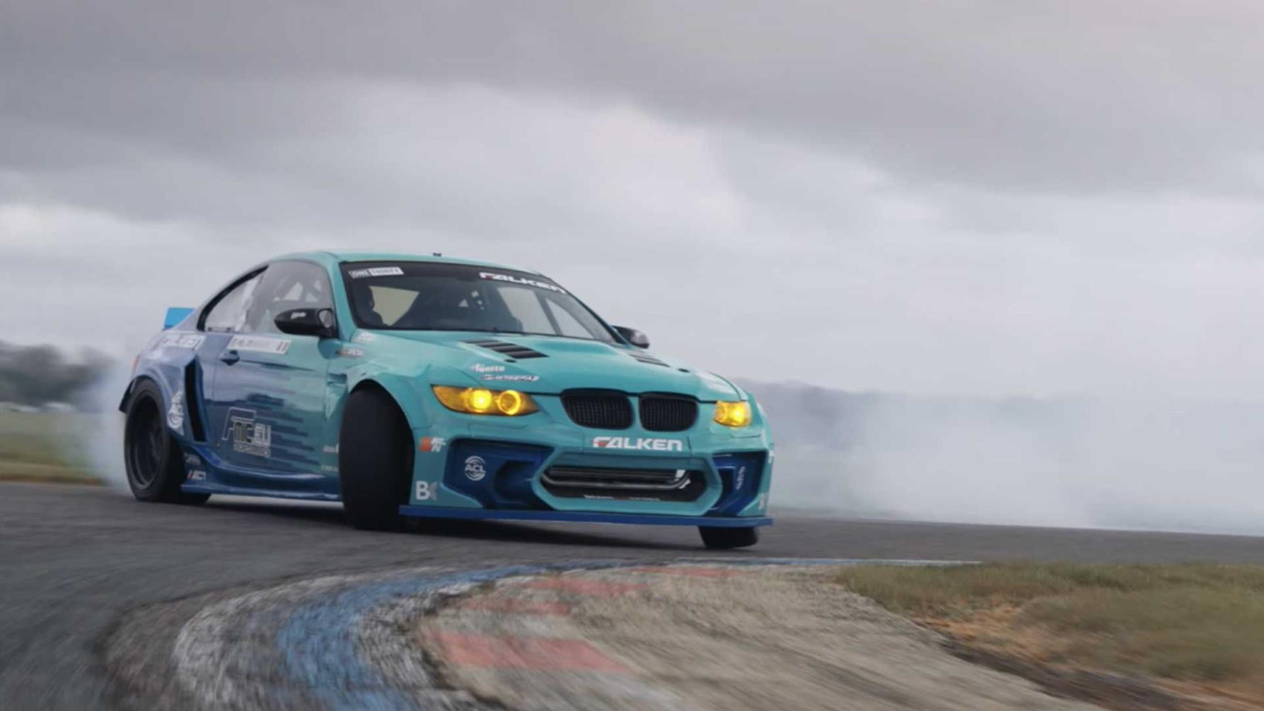 Dwars in een BMW M3 Formula Drift-auto met 2JZ-motor - TopGear