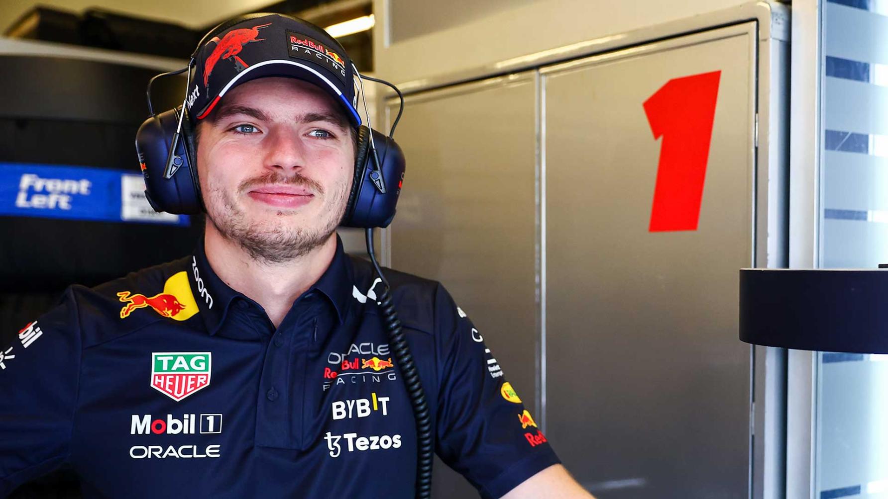 Max Verstappen haalt qua salaris ook Lewis Hamilton in in 2022