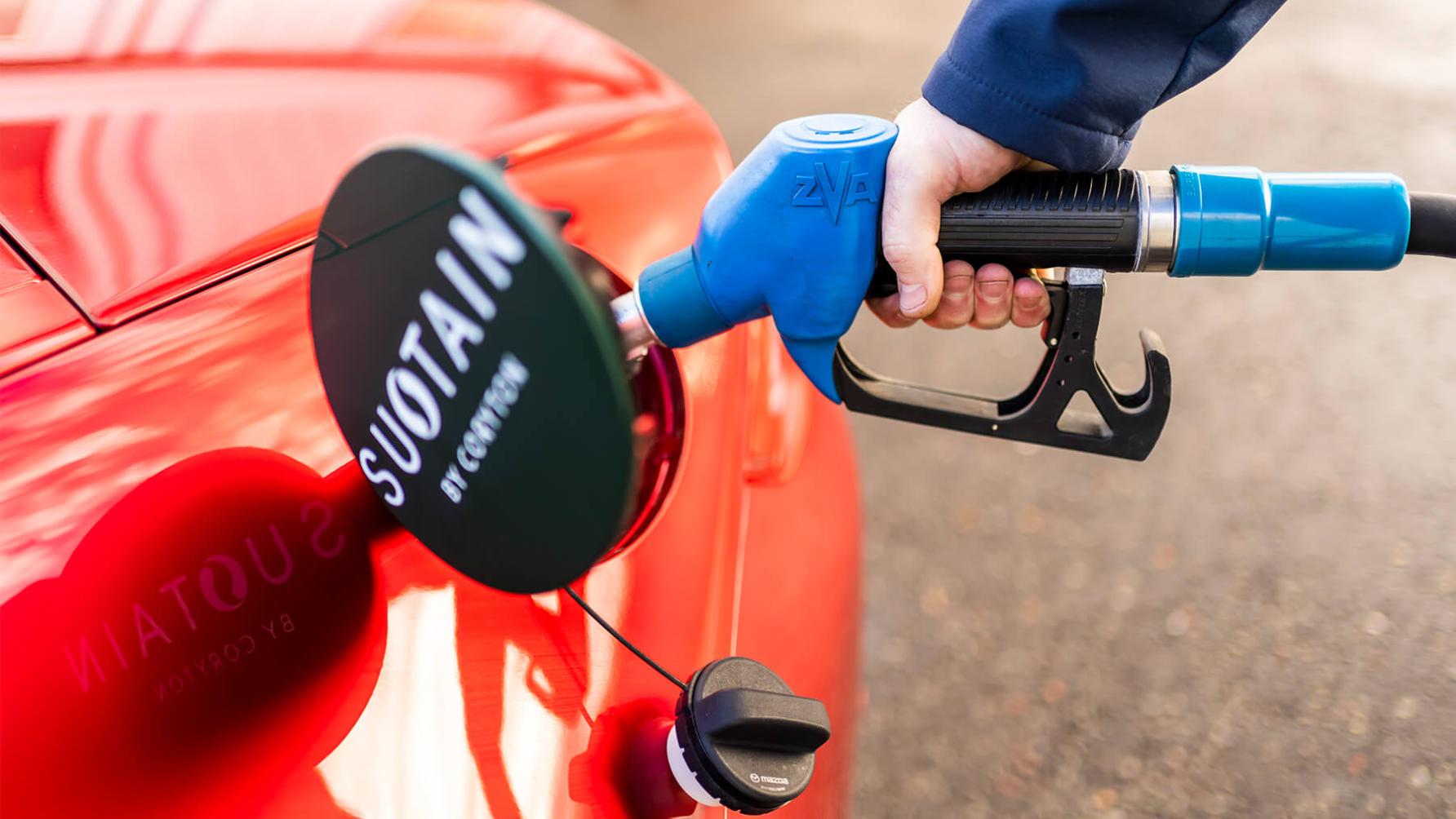 Mazda MX-5 rijdt 1.600 kilometer op synthetische brandstof