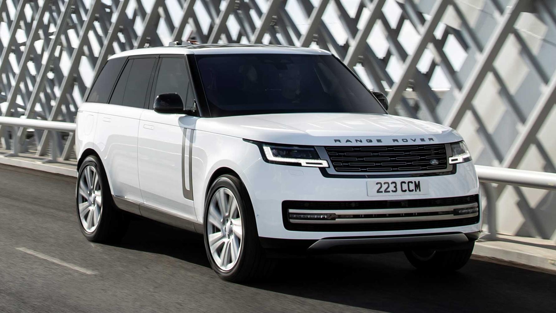 Land Rover Range Rover P440e AWD PHEV HSE review (2023)