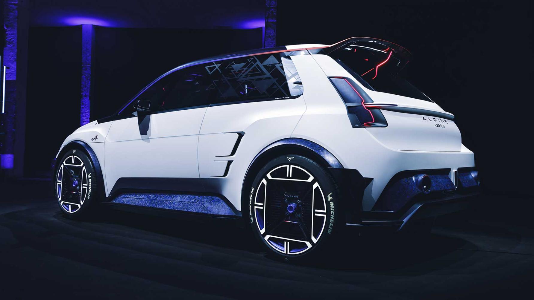 De Alpine A290B is de hete versie van de Renault 5 (met het stuur in het midden!)