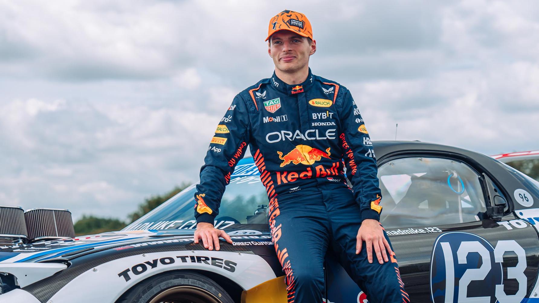 Driften met Max Verstappen: De F1-kampioen gaat dwars - TopGear