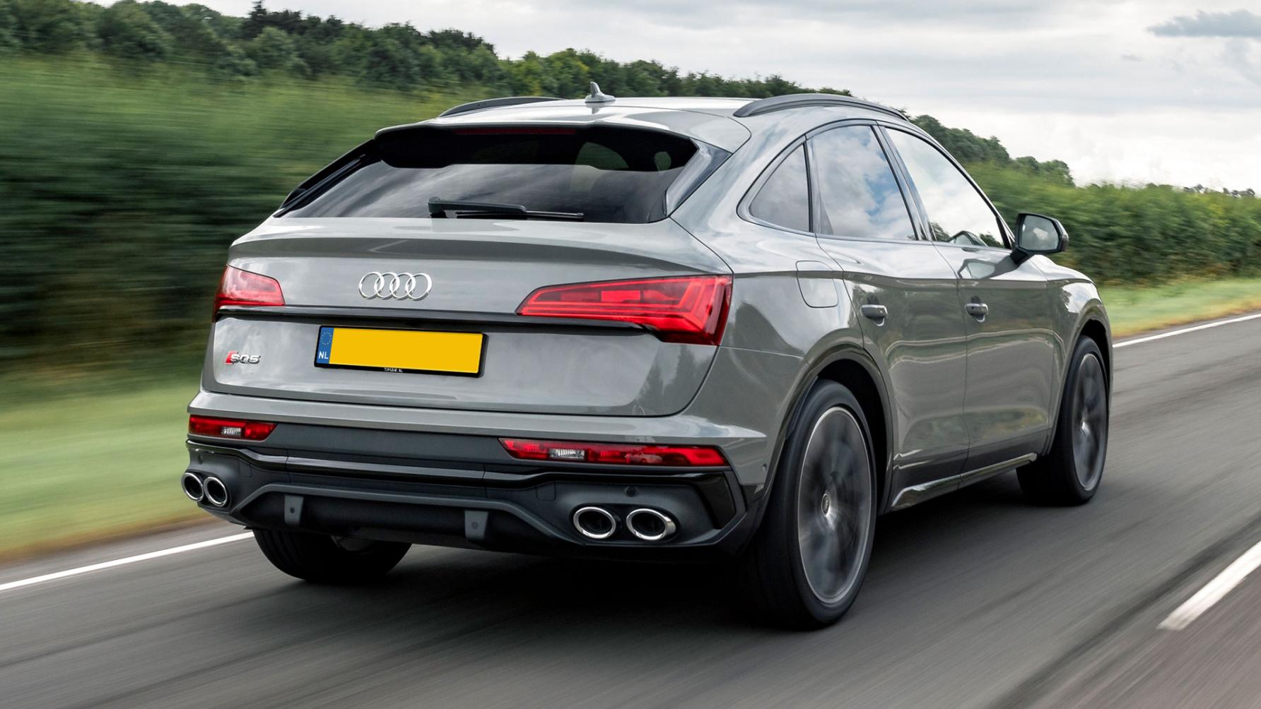 Auto's in Nederland zijn zuiniger, stoten wel meer CO2 uit - TopGear