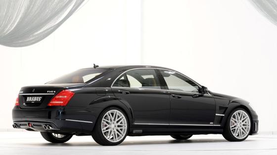 Brabus SV12 R Biturbo 800: de snelste - TopGear