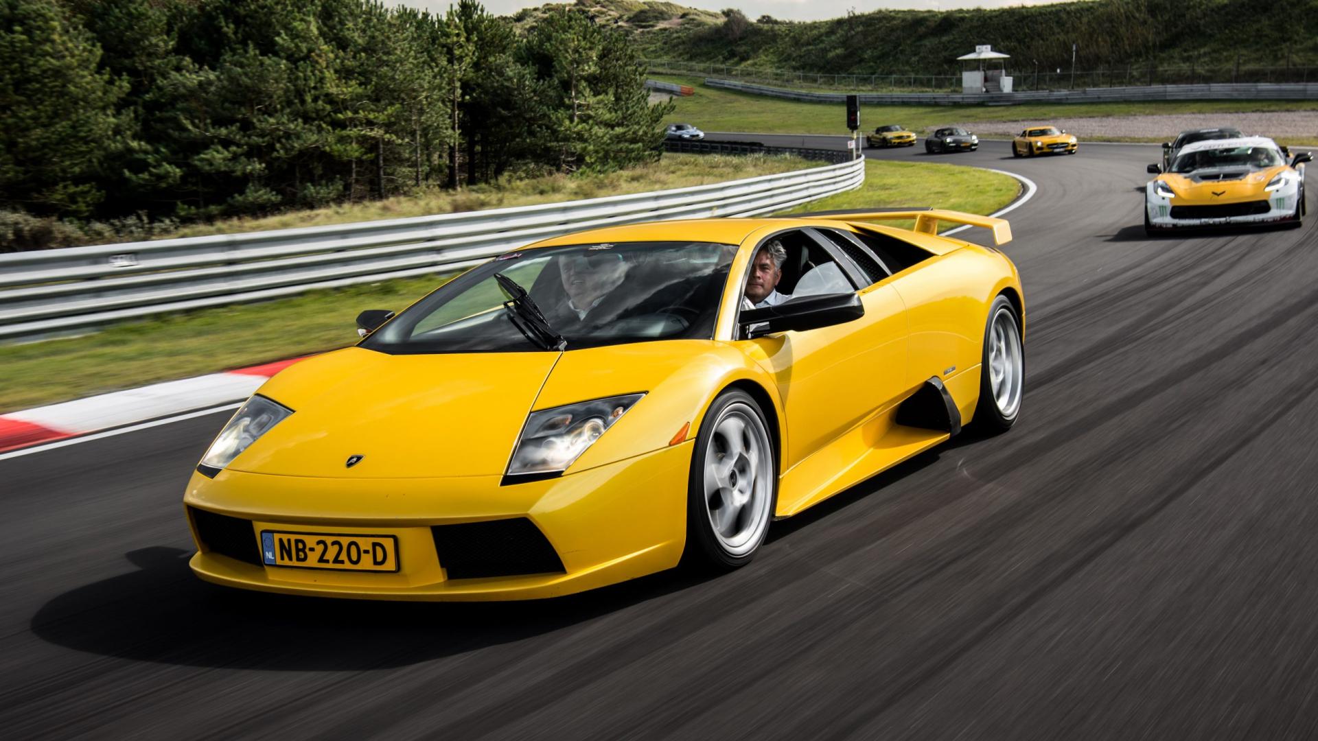 Super Car Sunday met dragraces van TopGear Nederland - TopGear NL