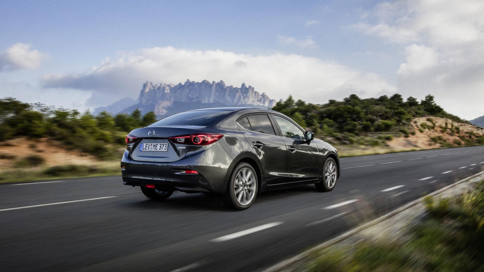 Mazda 3 2017 sedan: 1e rij indruk - TopGear Nederland