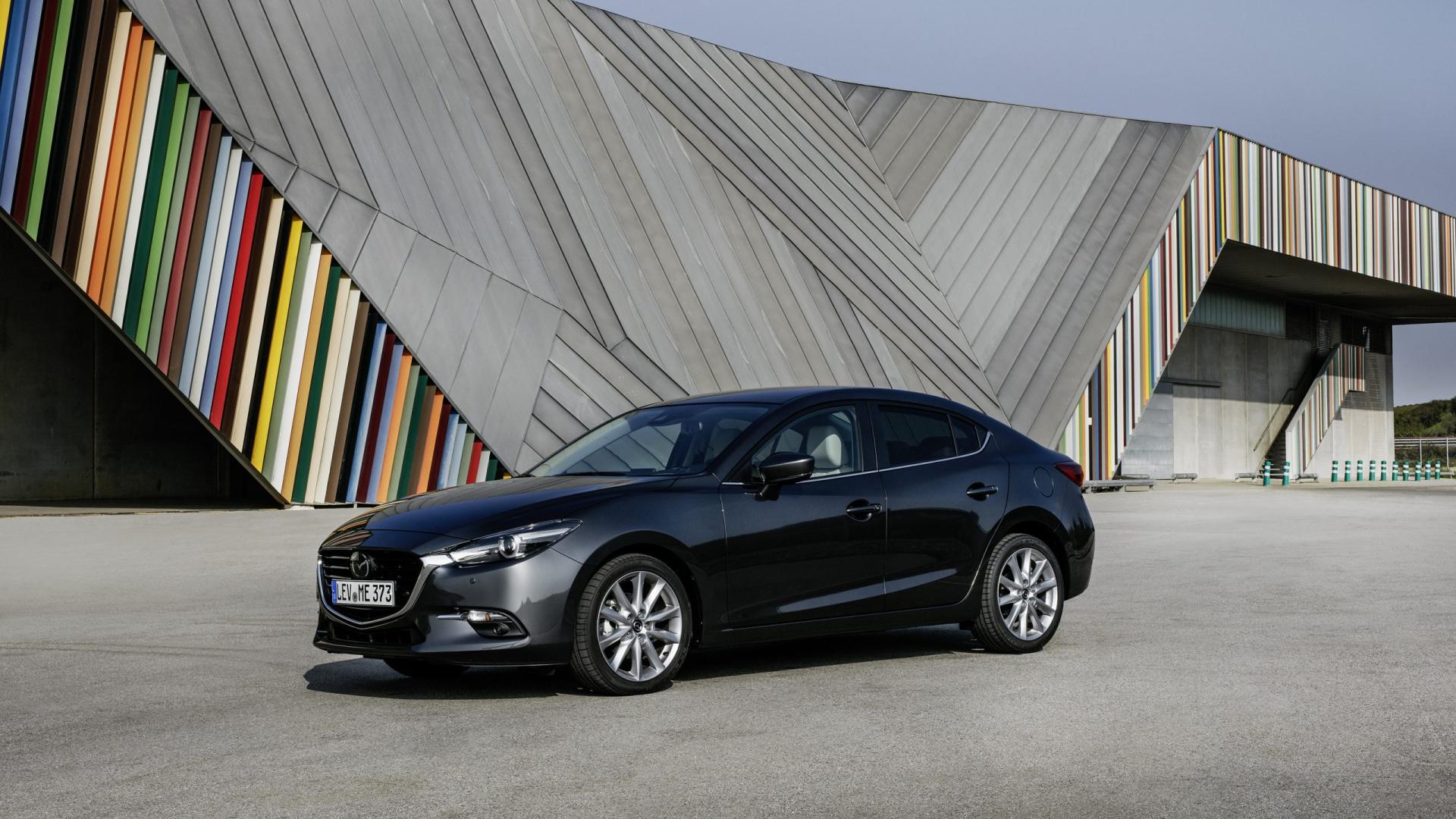 Mazda 3 2017 sedan: 1e rij indruk - TopGear Nederland