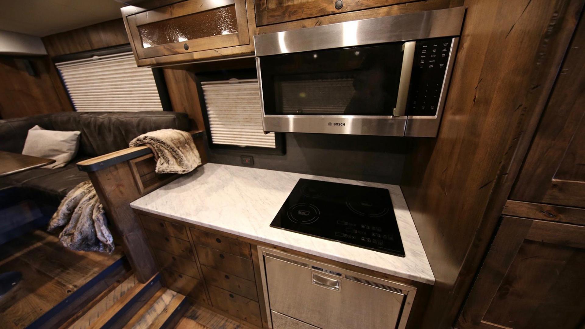 Earthroamer XV-HD - een supercamper van 1,5 miljoen dollar