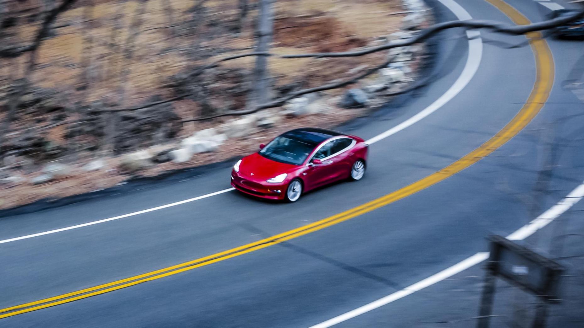 Tesla Model 3 Performance wordt een M3-concurrent - TopGear Nederland