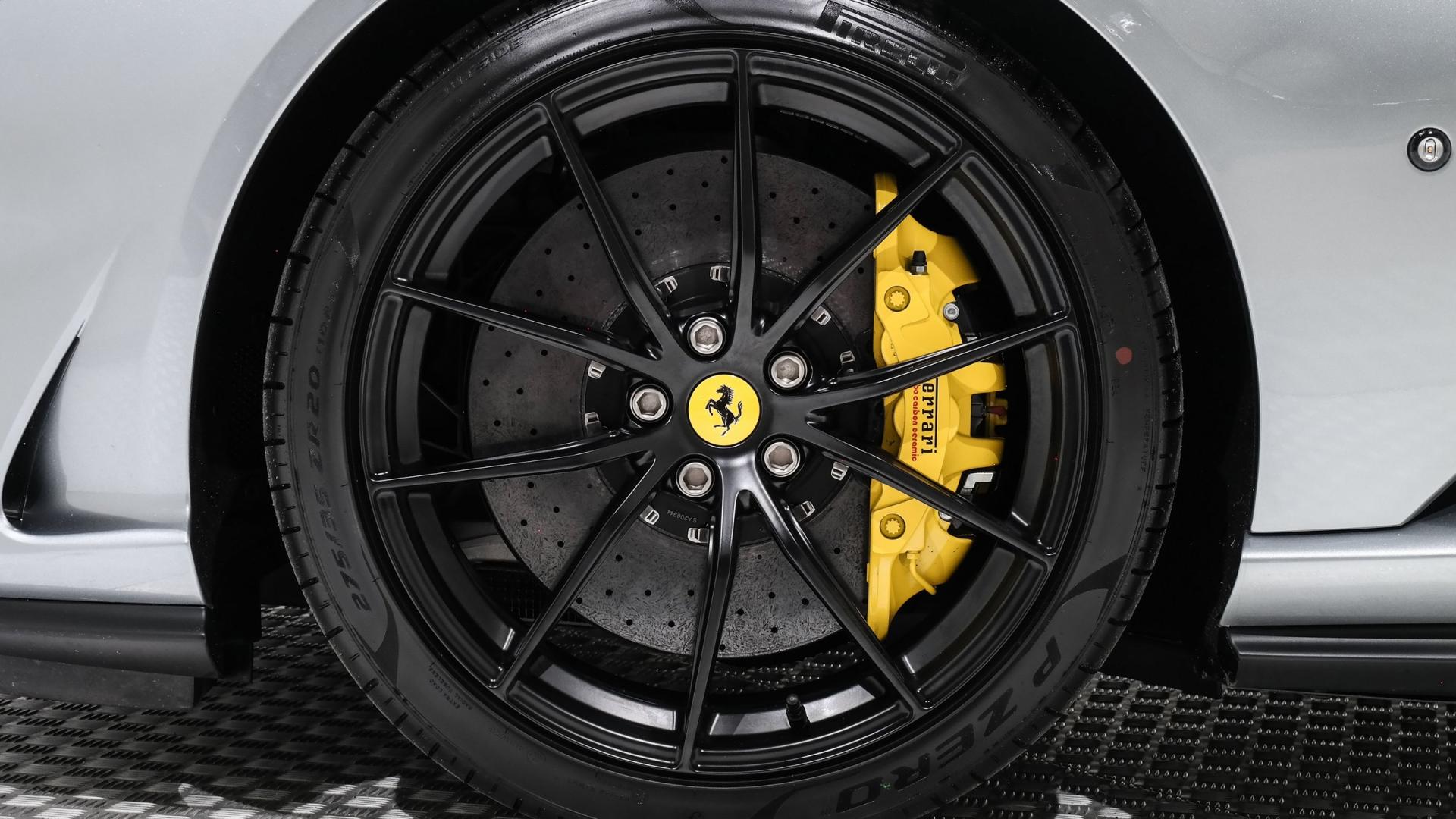 De Gumball-Ferrari van Afrojack staat te koop - TopGear