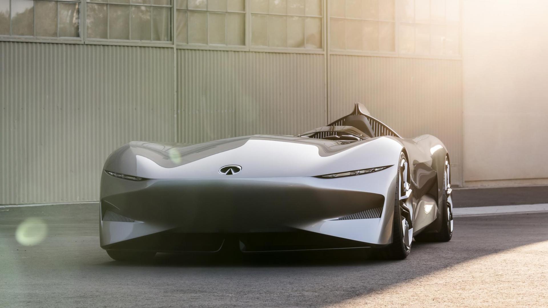 Infiniti Prototype 10 grijpt terug naar niks - TopGear