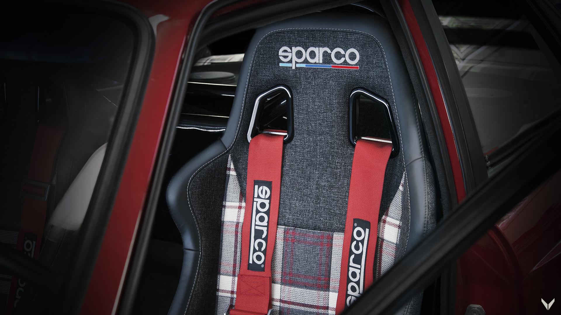 BMW M3 E30 Evo door Vilner Garage - TopGear Nederland