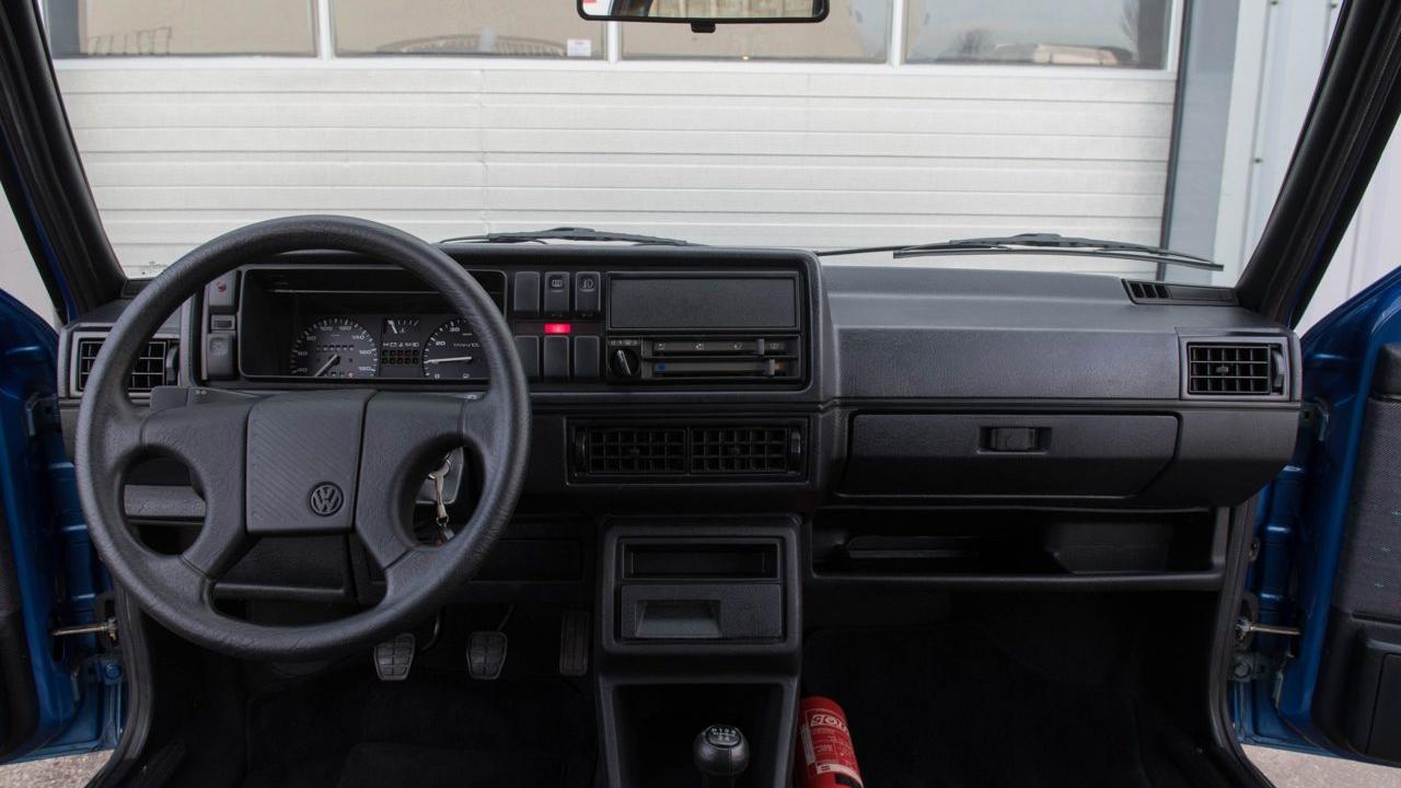 Gloednieuwe Volkswagen Golf 2 te koop - TopGear Nederland