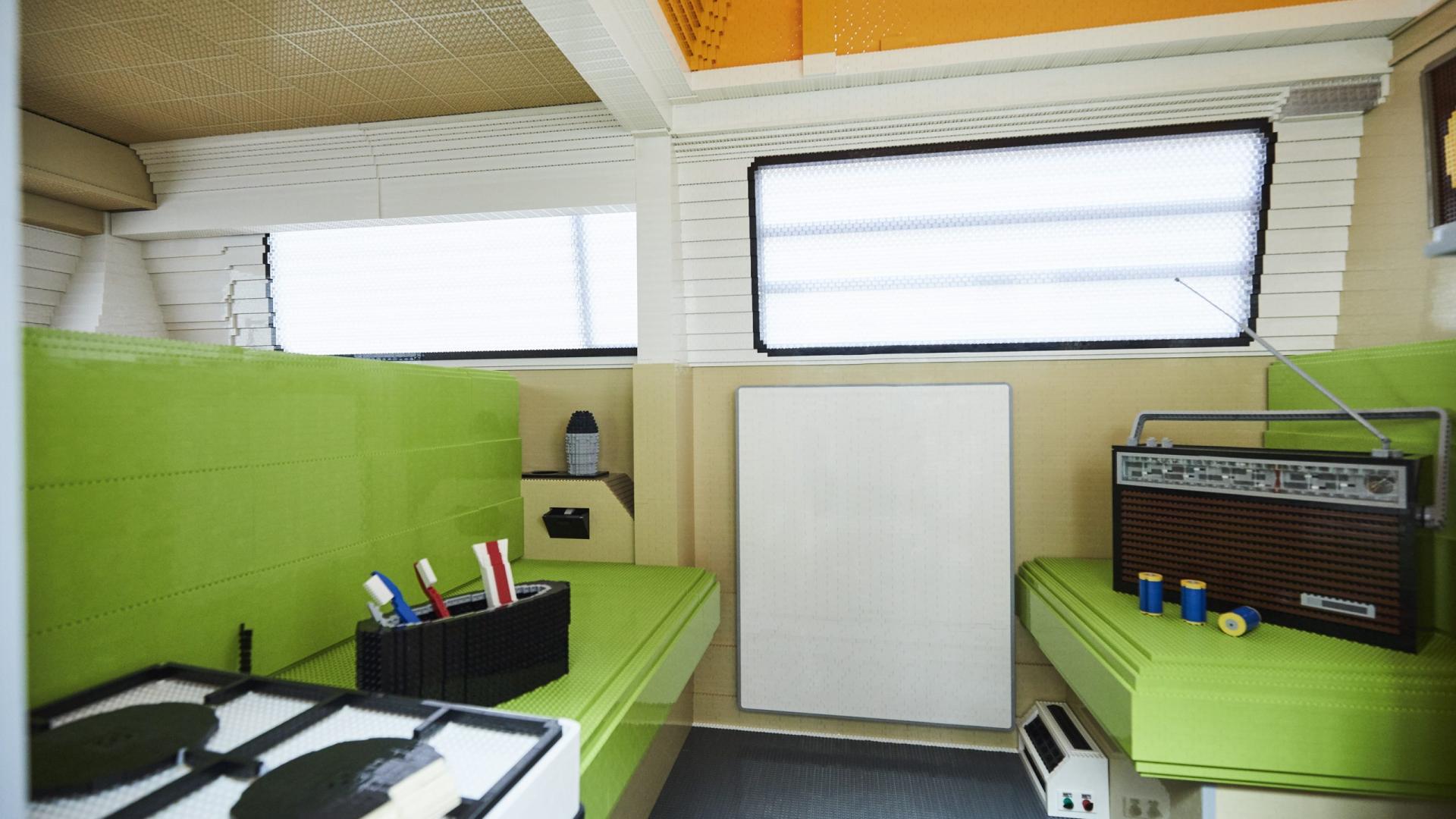 Lego Volkswagen T2-bus breekt record - TopGear Nederland