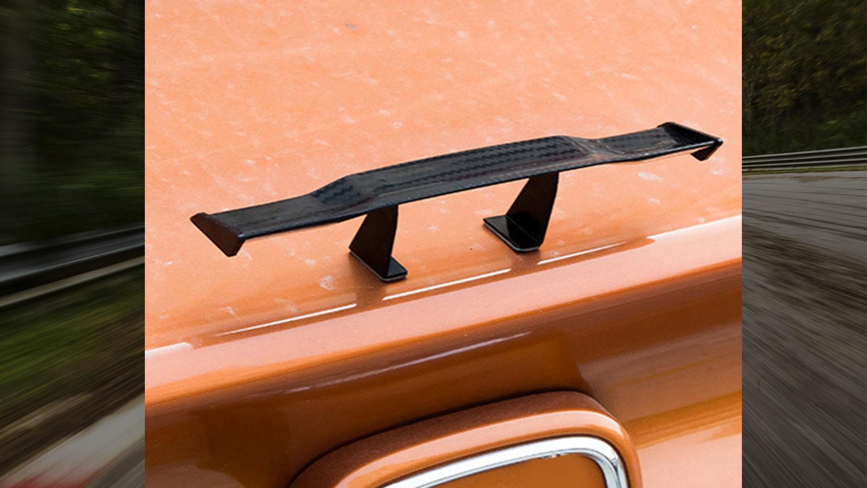 De kleinste spoiler ter wereld haal je op Ali - TopGear Nederland