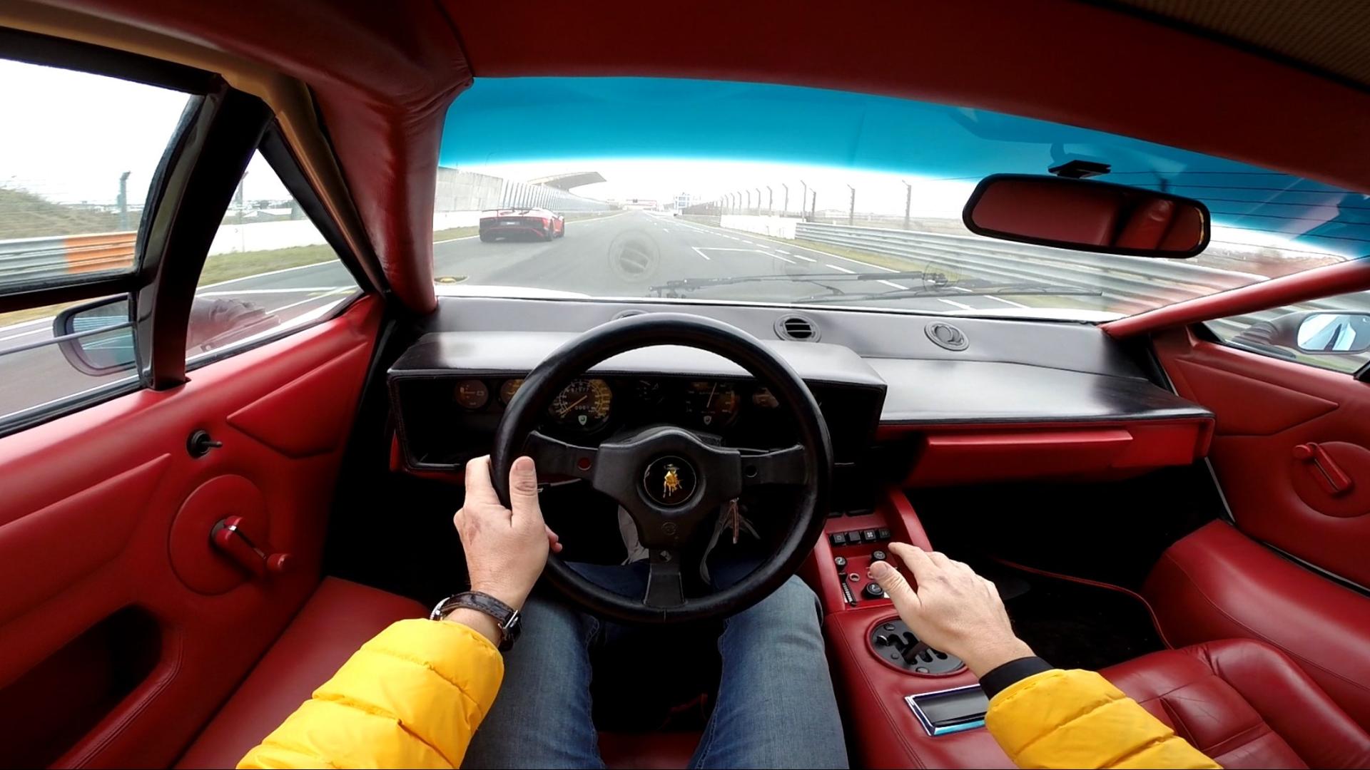 Lamborghini Aventador SV vs Lamborghini Countach 5000 QV - TopGear