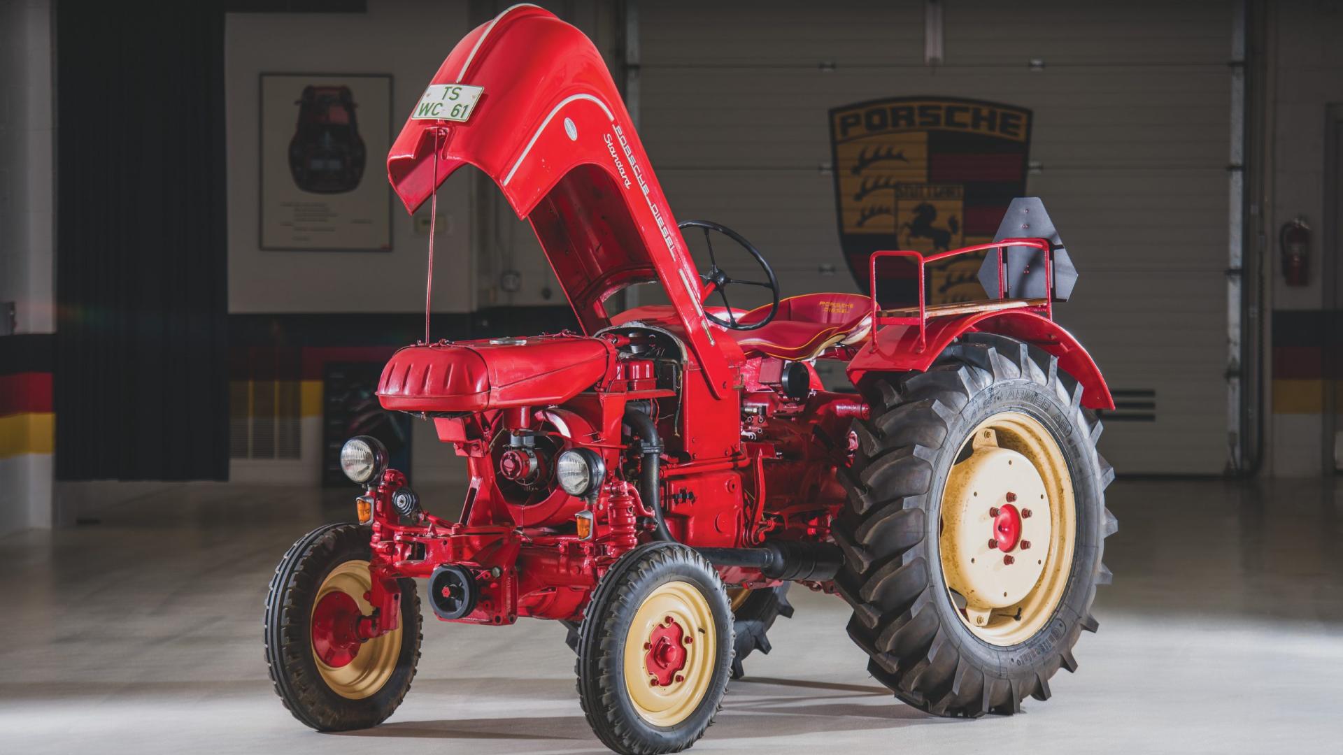 Deze Porsche-tractor is redelijk betaalbaar op de veiling - TopGear ...