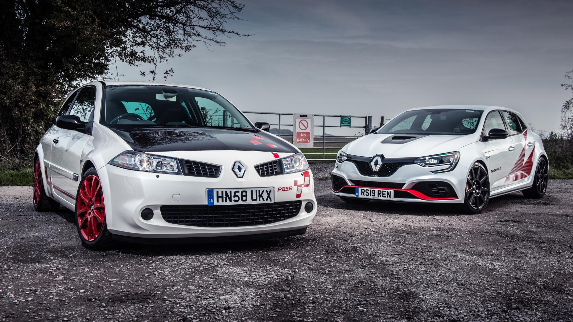 Mégane R26.R vs Mégane Trophy-R - TopGear