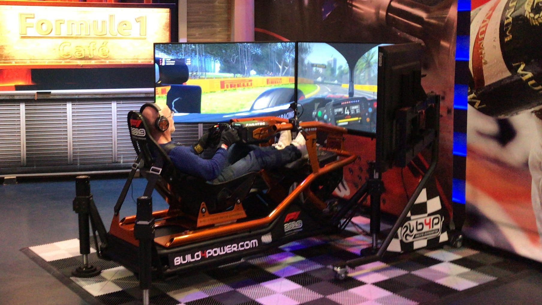 Dit is de Ziggo F1 Café-simulator - TopGear